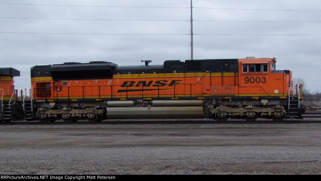 BNSF 9003